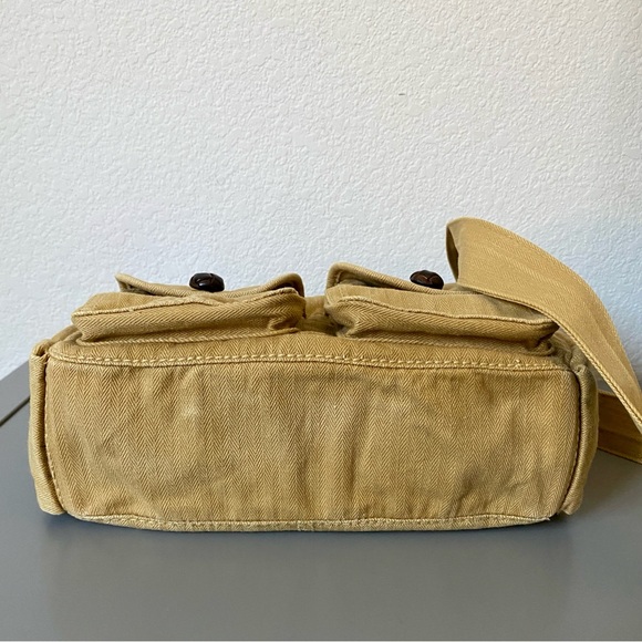 Fossil | Bags | Fossil Tan Twill Cotton Canvas Crossbody Bag With ...